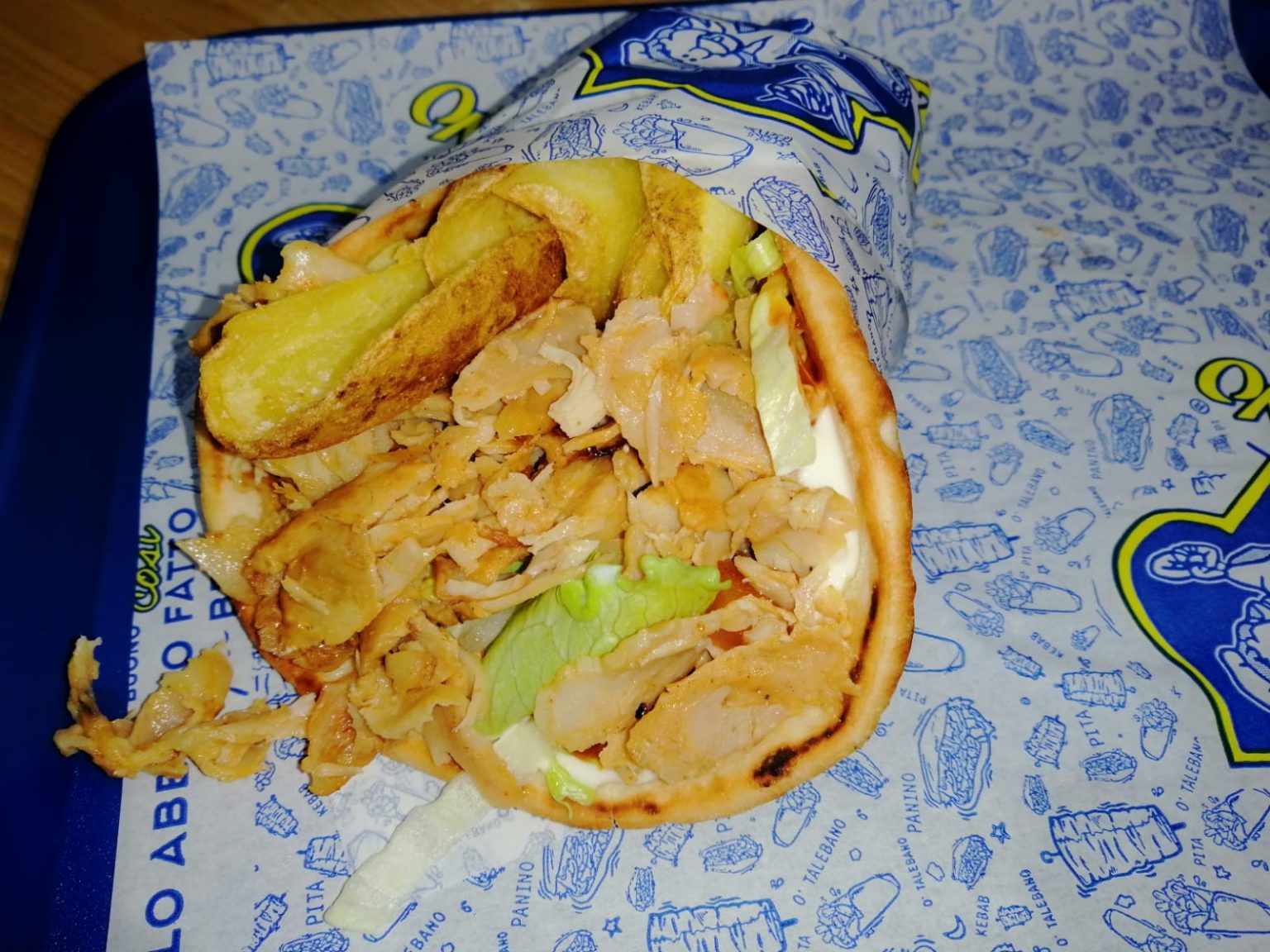 Ad Aversa arriva la catena di kebab firmata O’ Talebano Kebab Store ...